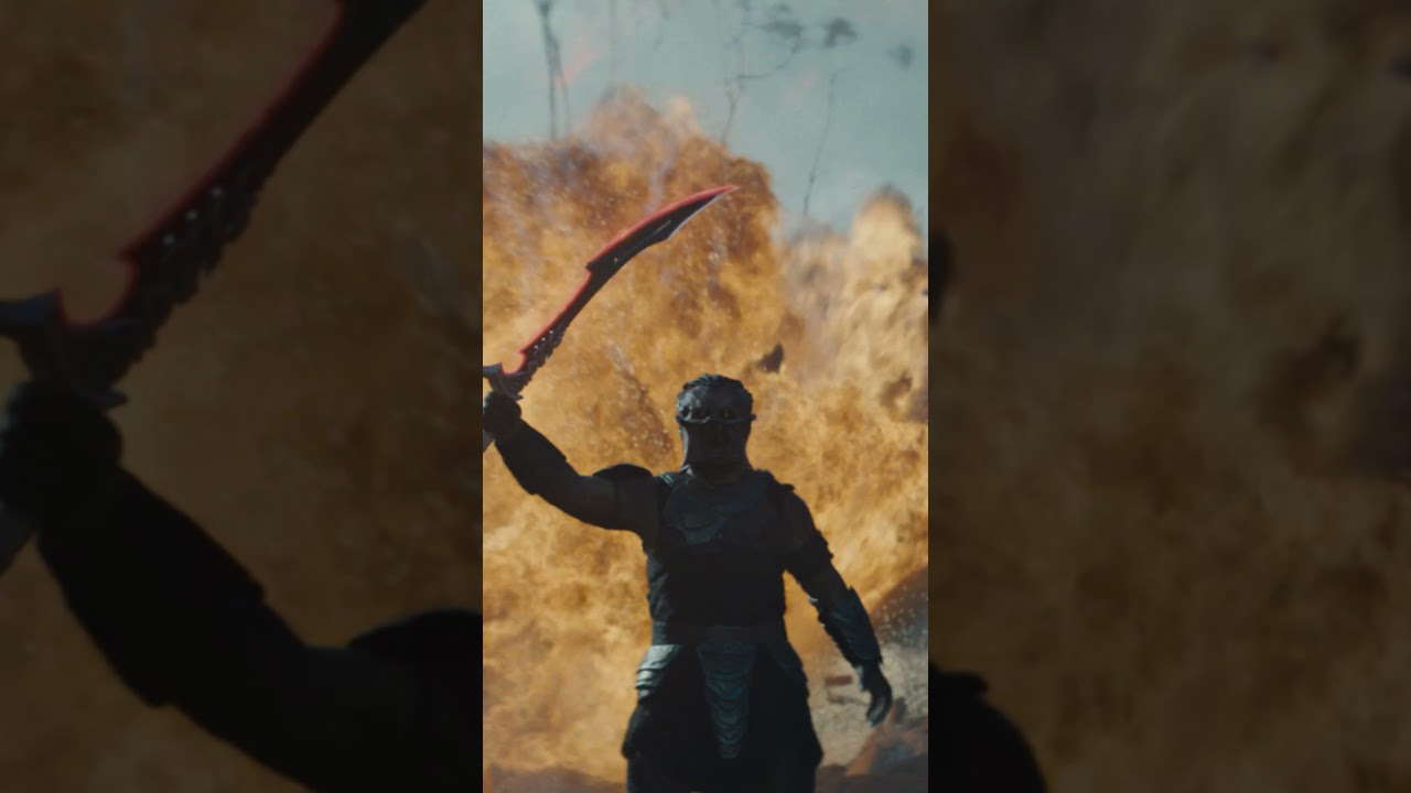 Predator: Badlands | A Deadly Haul | In Cinemas Now... | Scary